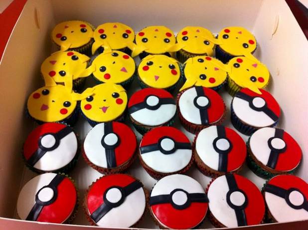 Simple Pikachu & Pokeball cupcakes - Pattern the cupcakes with frosting ...