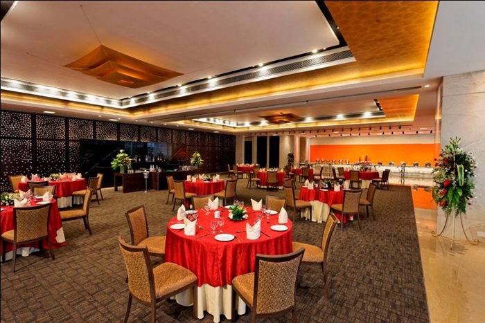 10) Grande Imperial Banquets, Andheri West, Mumbai
